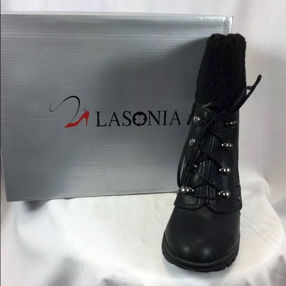 Lasonia | Shoes | New Lasonia Womens 2 In Booties | Poshmark